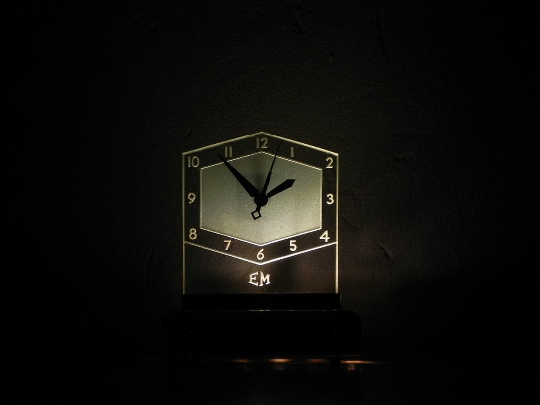 Light Up Glass and Chrome Deco Mantel Clock, New Movement - I Like ...